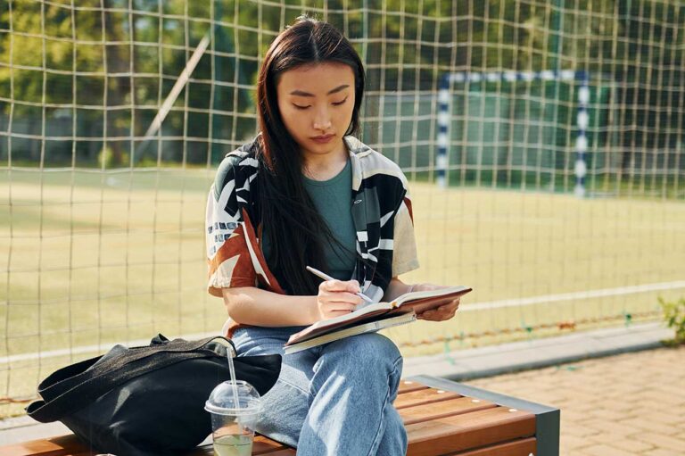 College Prep Checklist for High School Freshmen - Grow Financial